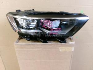 VOLKSWAGEN T-ROC / jobb első LED fényszóró használt (bontott)