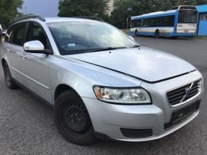 VOLVO V50 1.6D / Bontott jármű